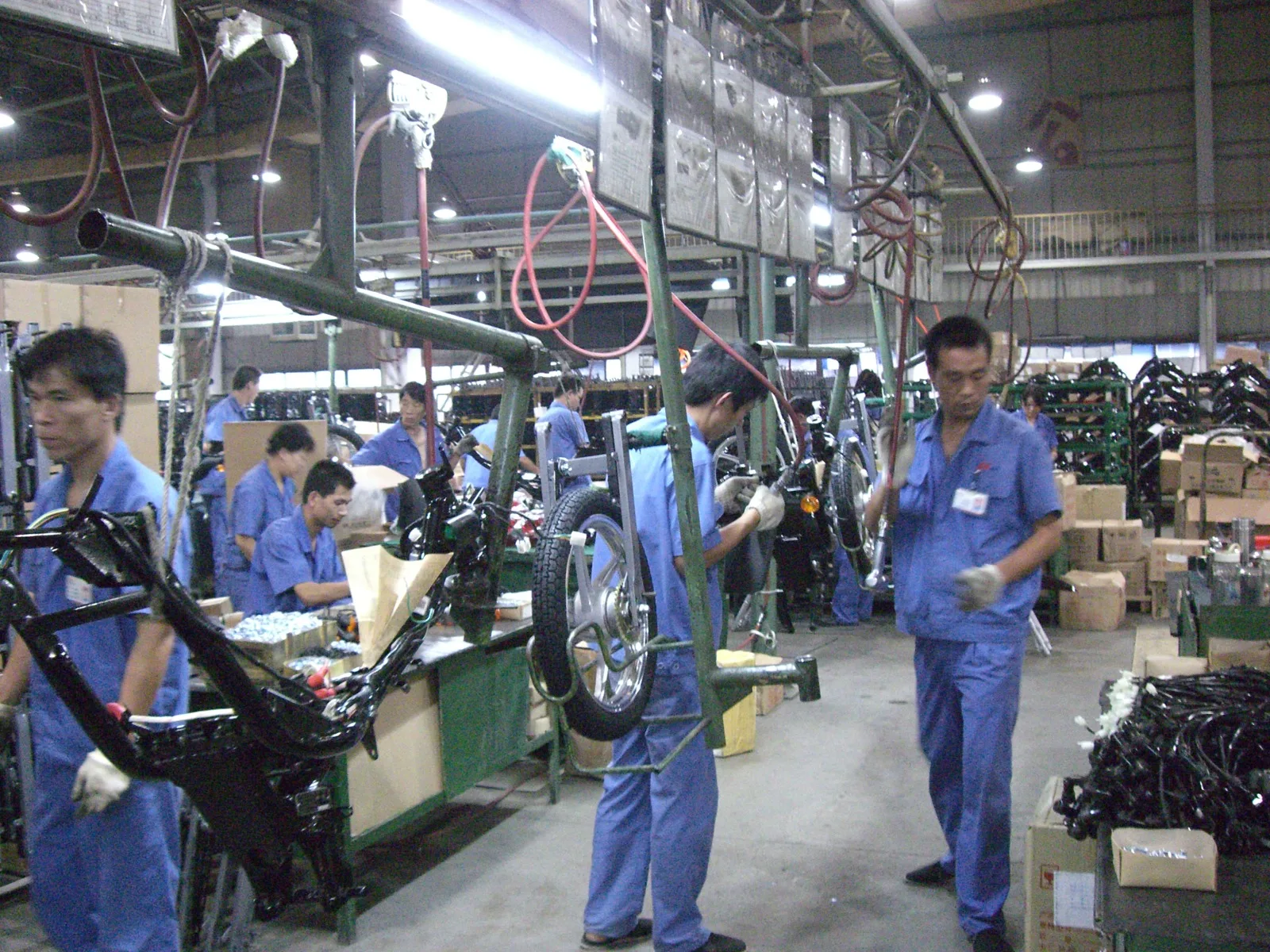 Commercial Conveyor Electric Assembly Line For Electric Bike - Buy Electric Motorcycle Electric ...