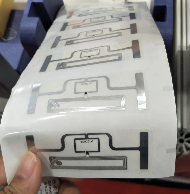 Combi Two Different Rfid Chip Into One Self Adhesive Dual Frequency ...