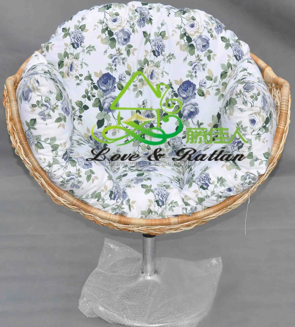 Luxurious Round Rattan Wicker Chair for Adult Relaxation