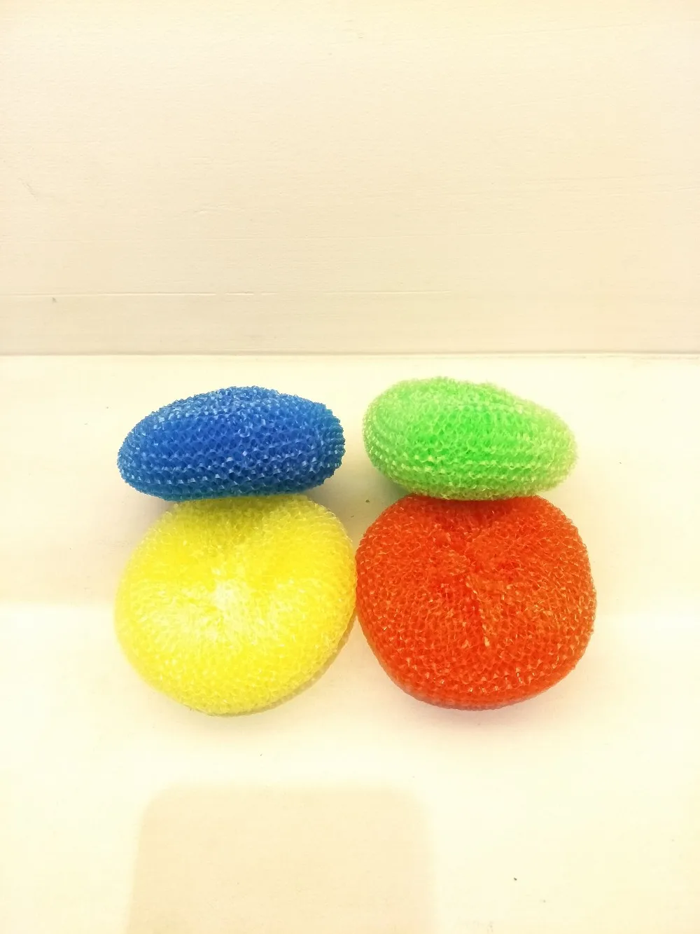 Kitchen Colorful Plastic Mesh Scourer - Buy Household Plastic Scrubber ...