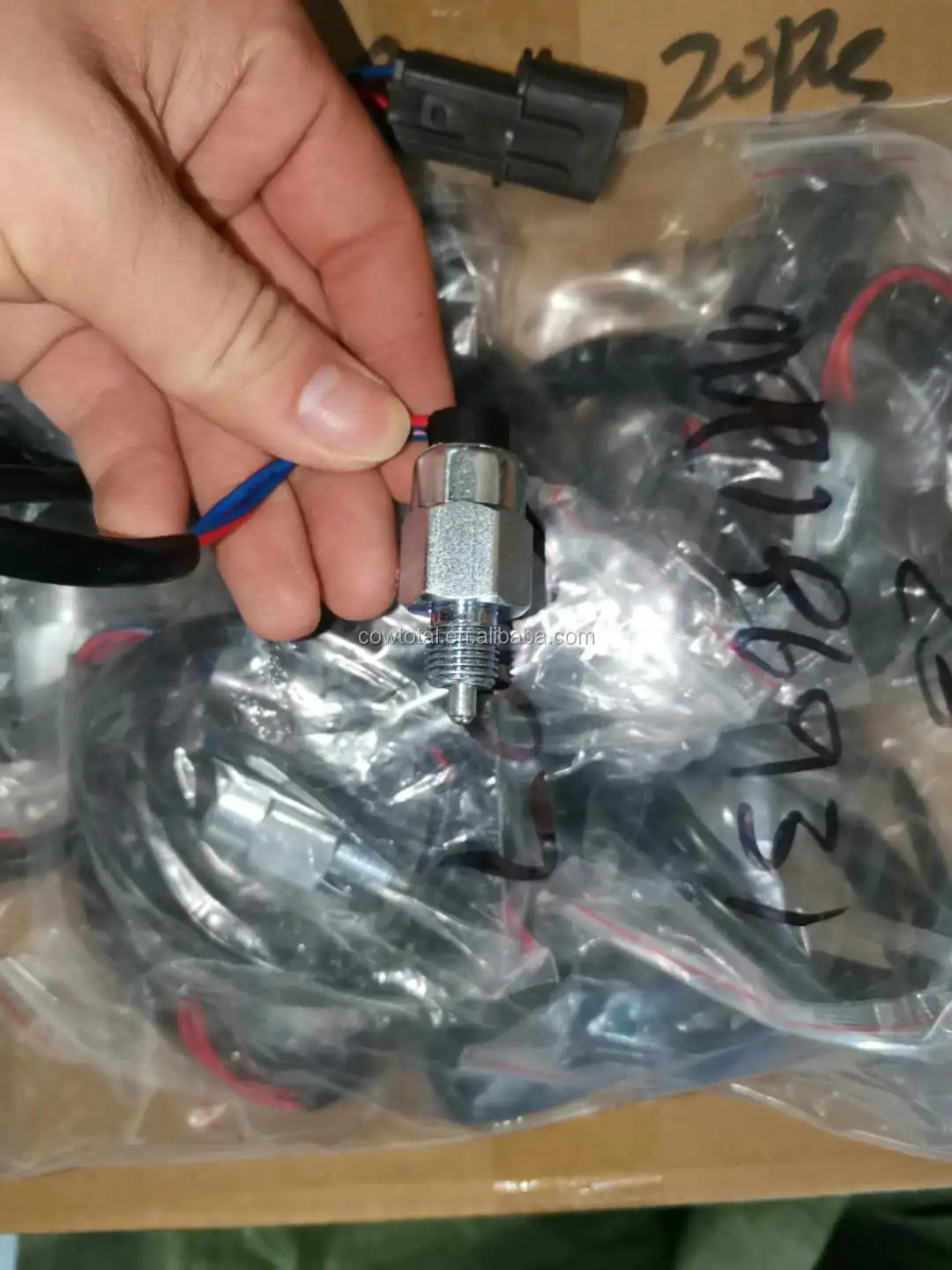 Freewheel Clutch Switch For Mitsubishi Pajero Montero Oem Mr196931 ...