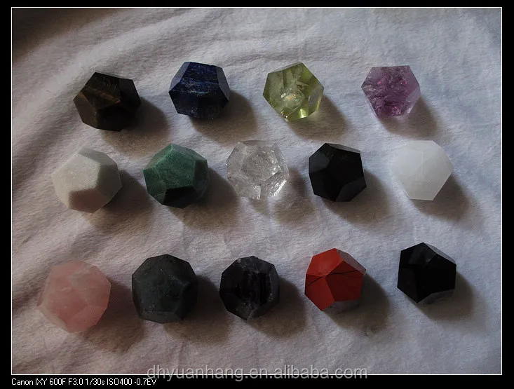 Natural Crystal Dodecahedrons,Dodecahedron Crystal Carvings,Geometrical ...