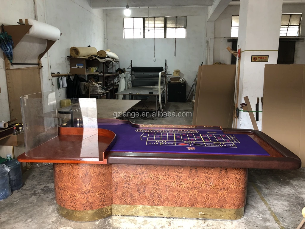 Deluxe Casino Professional Gambling Roulette Table with Custom Layout ...
