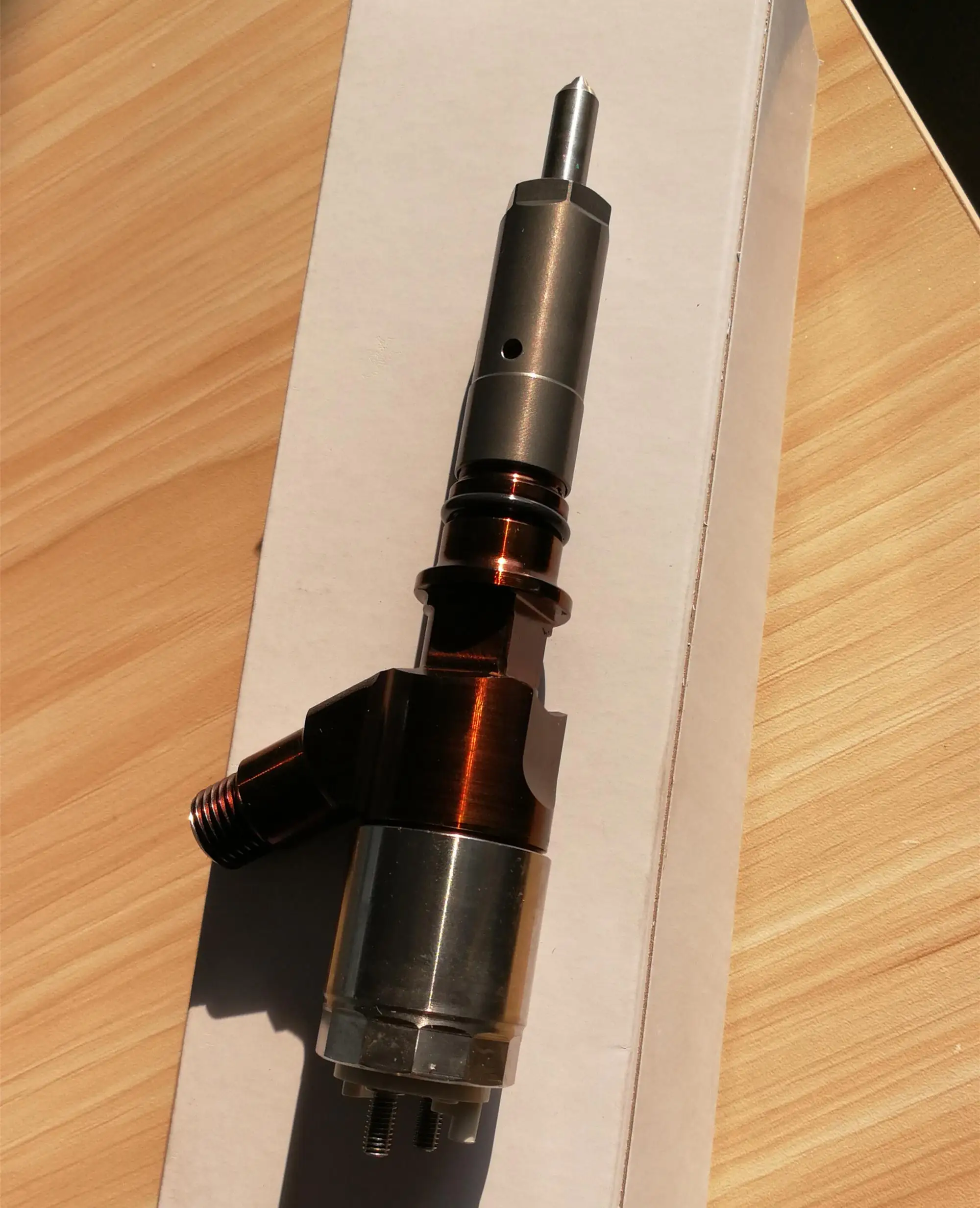 Common Rail Injector Assembly For Diesel Engine 0445110376 - Buy Fuel ...