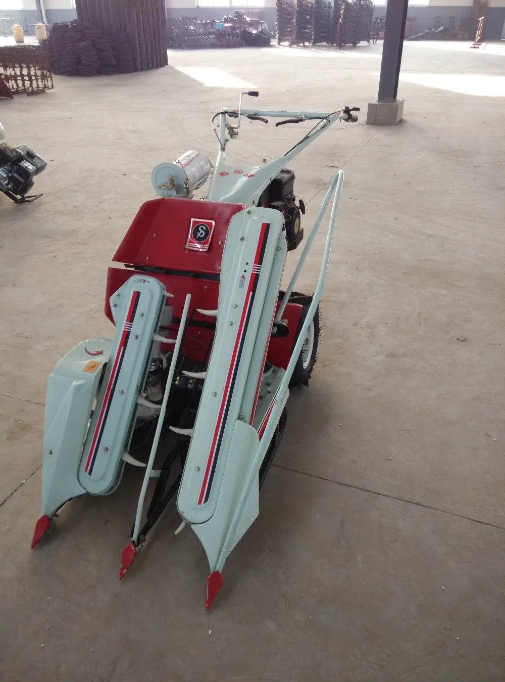 High Capacity Reaper Binder BCS 622 - Efficient Harvesting