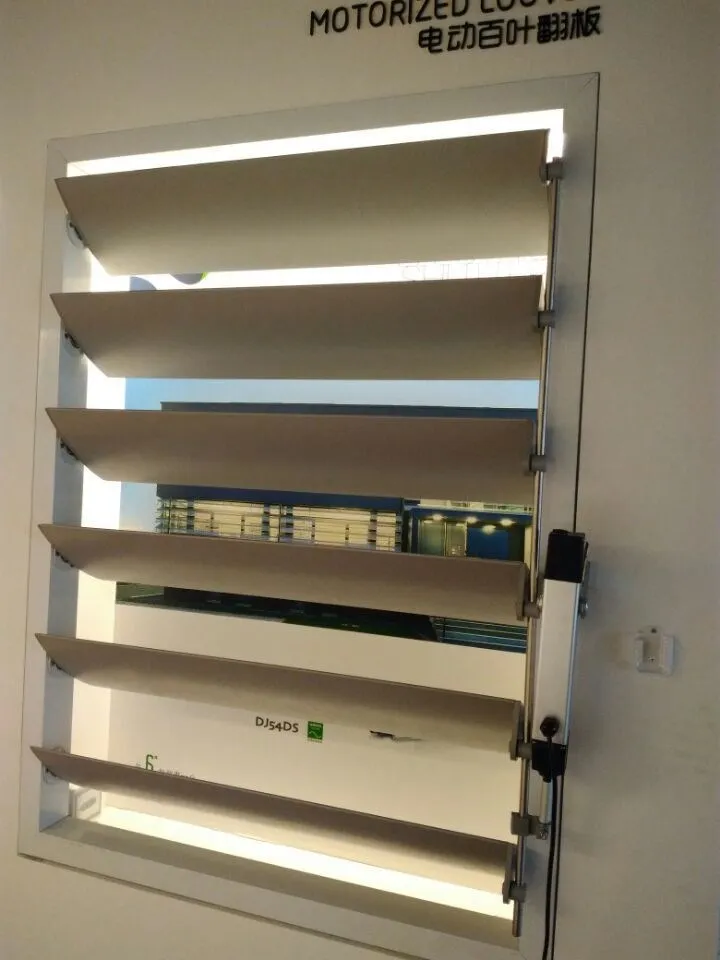 Outdoor Automatic Window Aluminum Shutter Louver - Buy Aluminum Window ...