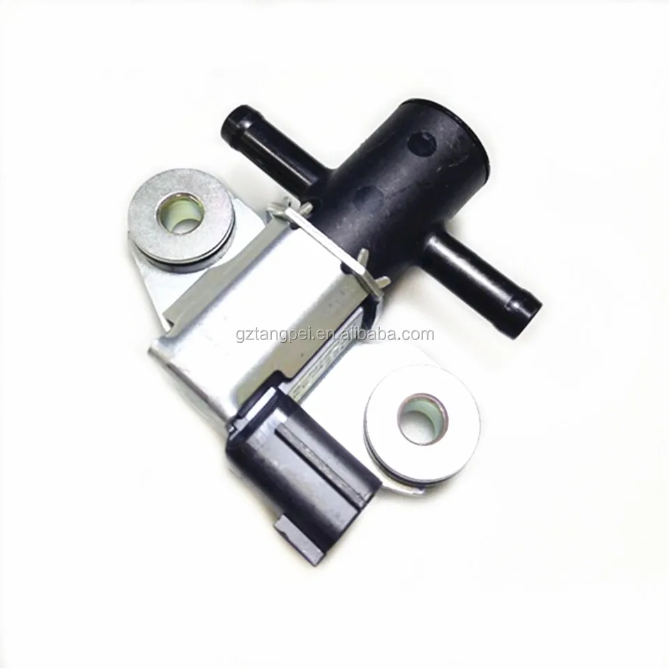 NI-SSAN OEM K5T46696 14930-JA10A 14930-JA10D 를 위한 자동 엔진 예비 품목 수증기 양철통 ...