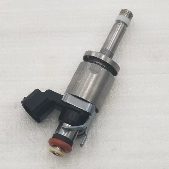 Auto Engine Parts Fuel Injector Oem P510-13-250 Gas Nozzle For Mazda 3 ...