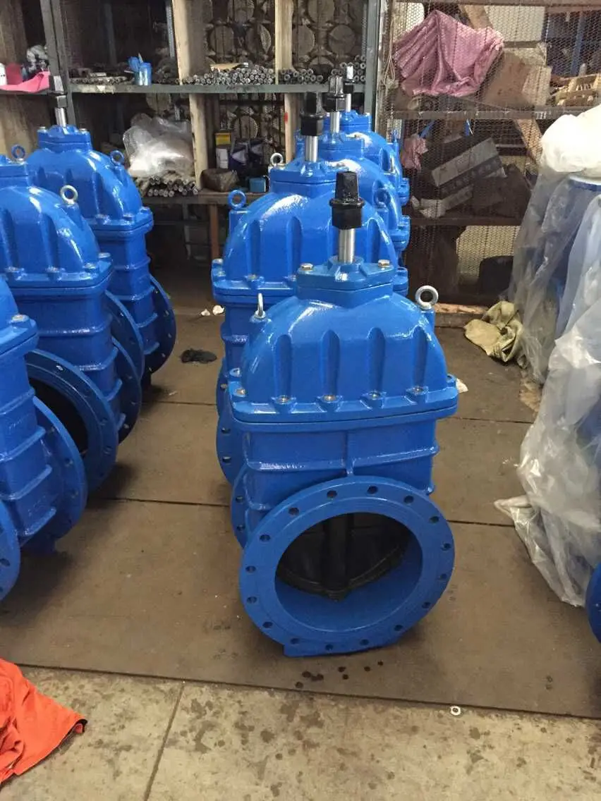 Ductile Iron Din F4 Direct Buried Gate Valve With Stem Operation Cap ...