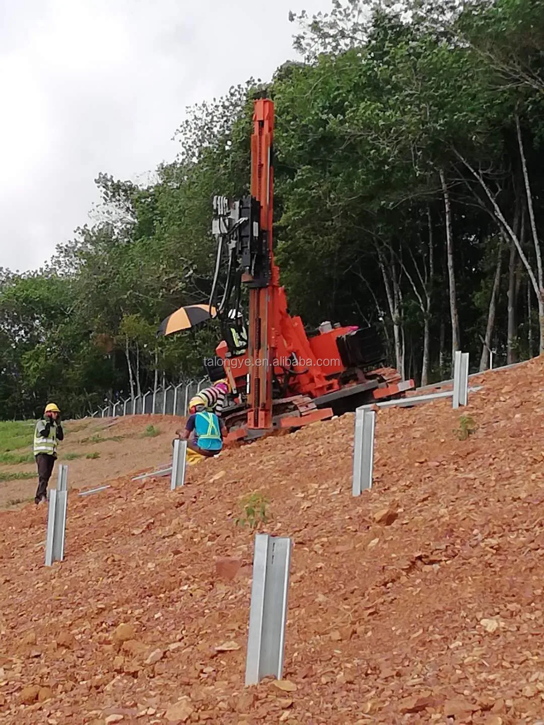 MZ460Y-2 Ramming Pile Driver for Photovoltaic Installations