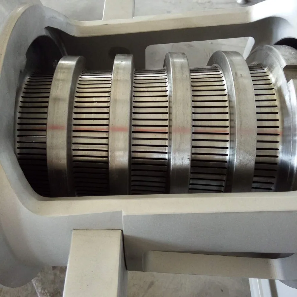 Automatic Poultry Deboner - Efficient Meat Separation