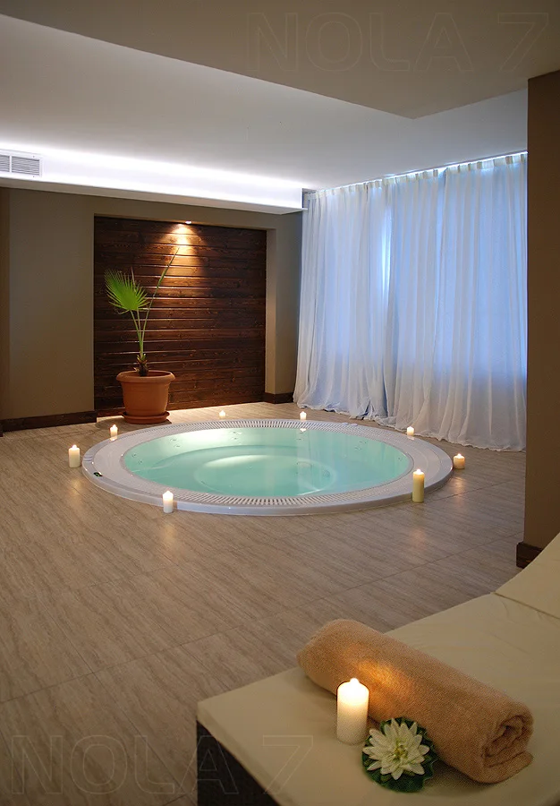 Balboa Round Hot Tub - 5 Person Acrylic Spa with Massage