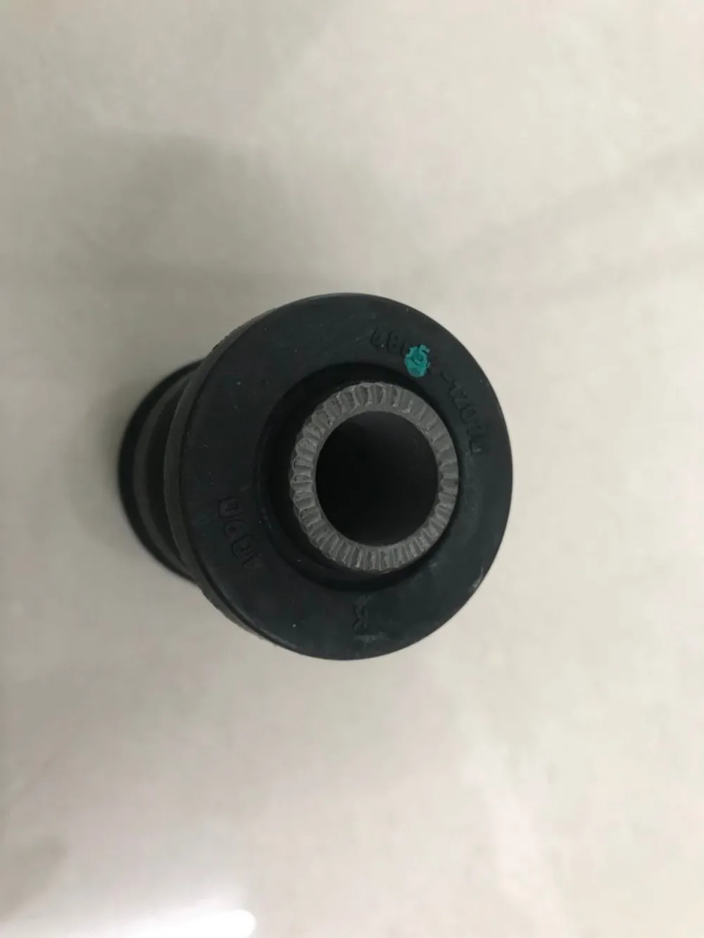 Buje del Brazo de Control Inferior Delantero 48654-12050 48654-12070 ...