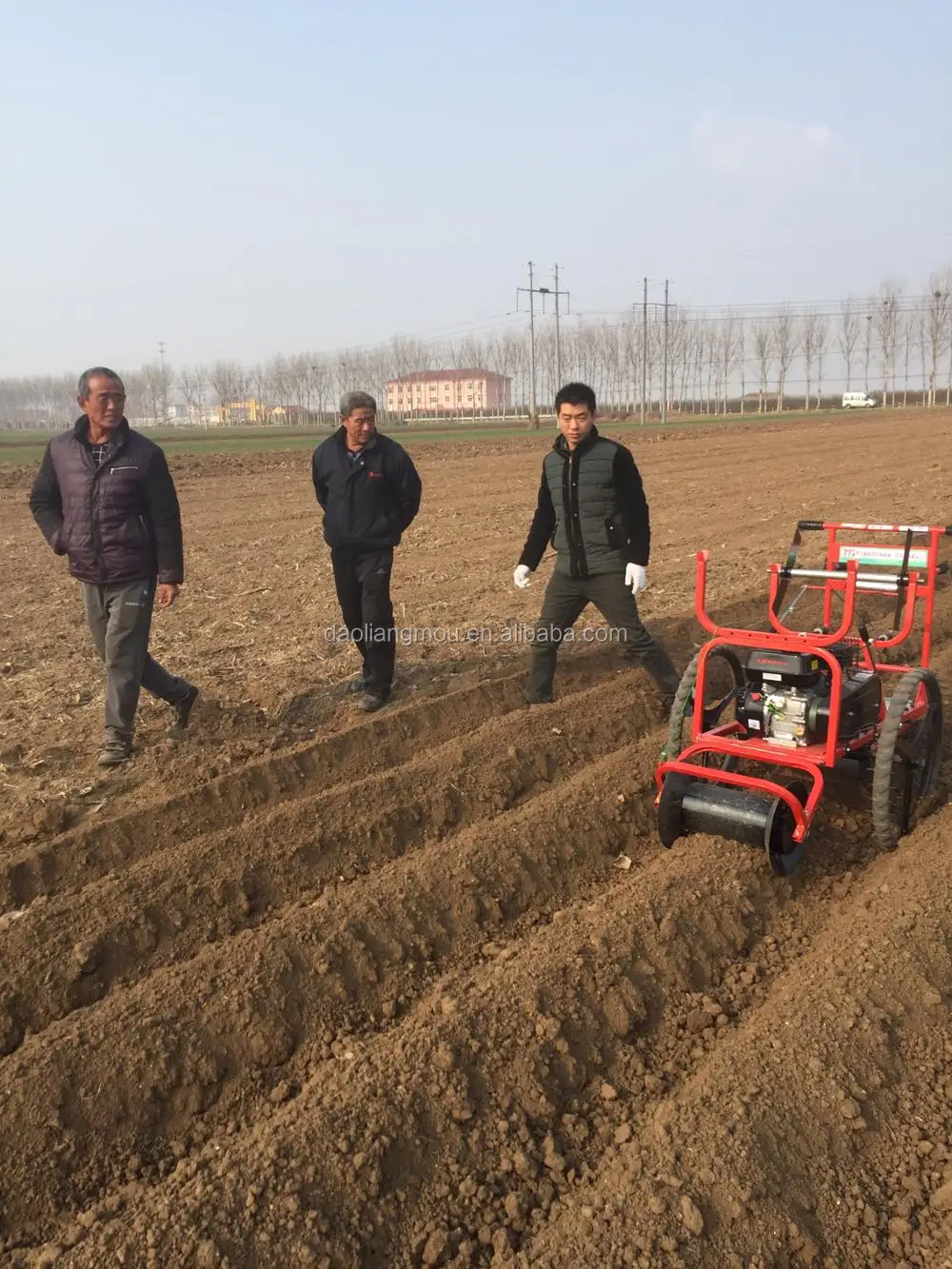Automatic Vegetable Planter - Efficient Seed Sowing