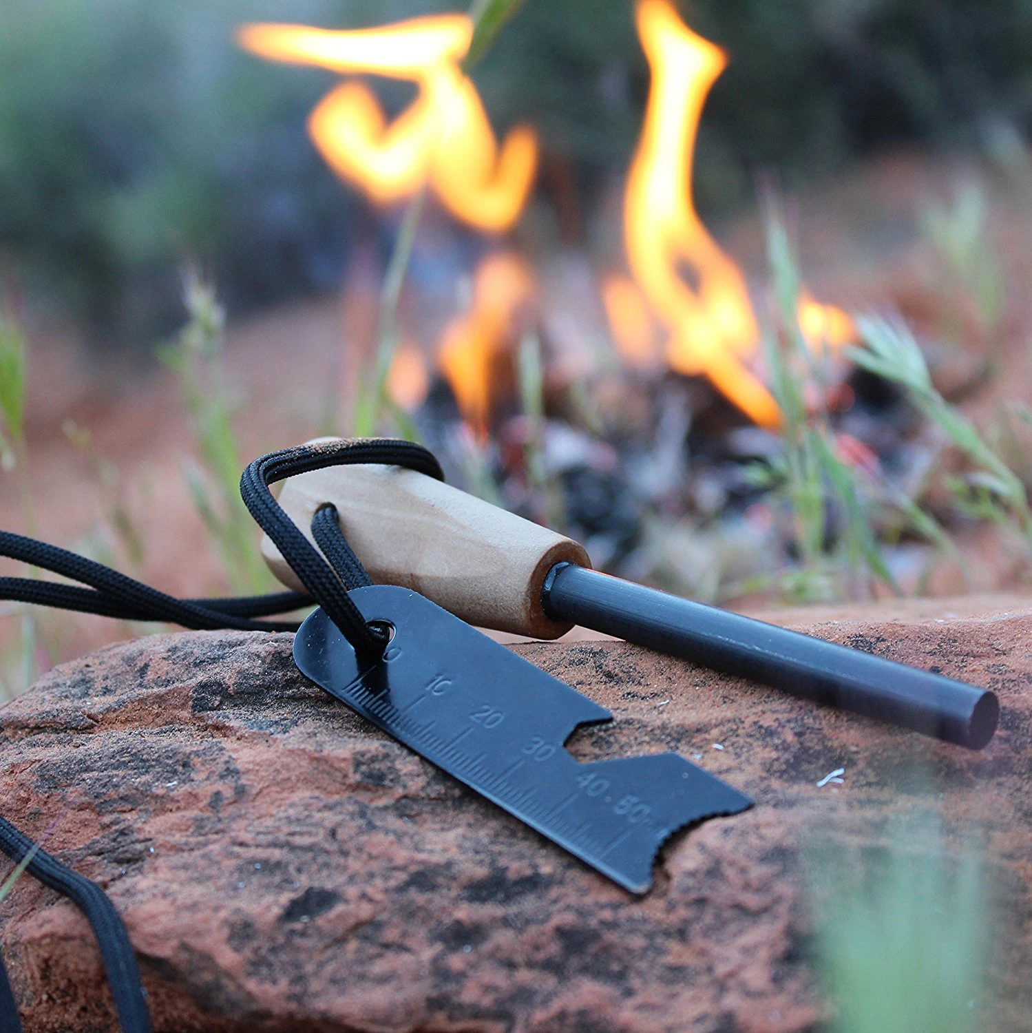 Traditional Outdoor Camping Emergency Fire Steel Ferrocerium Rod Fire ...