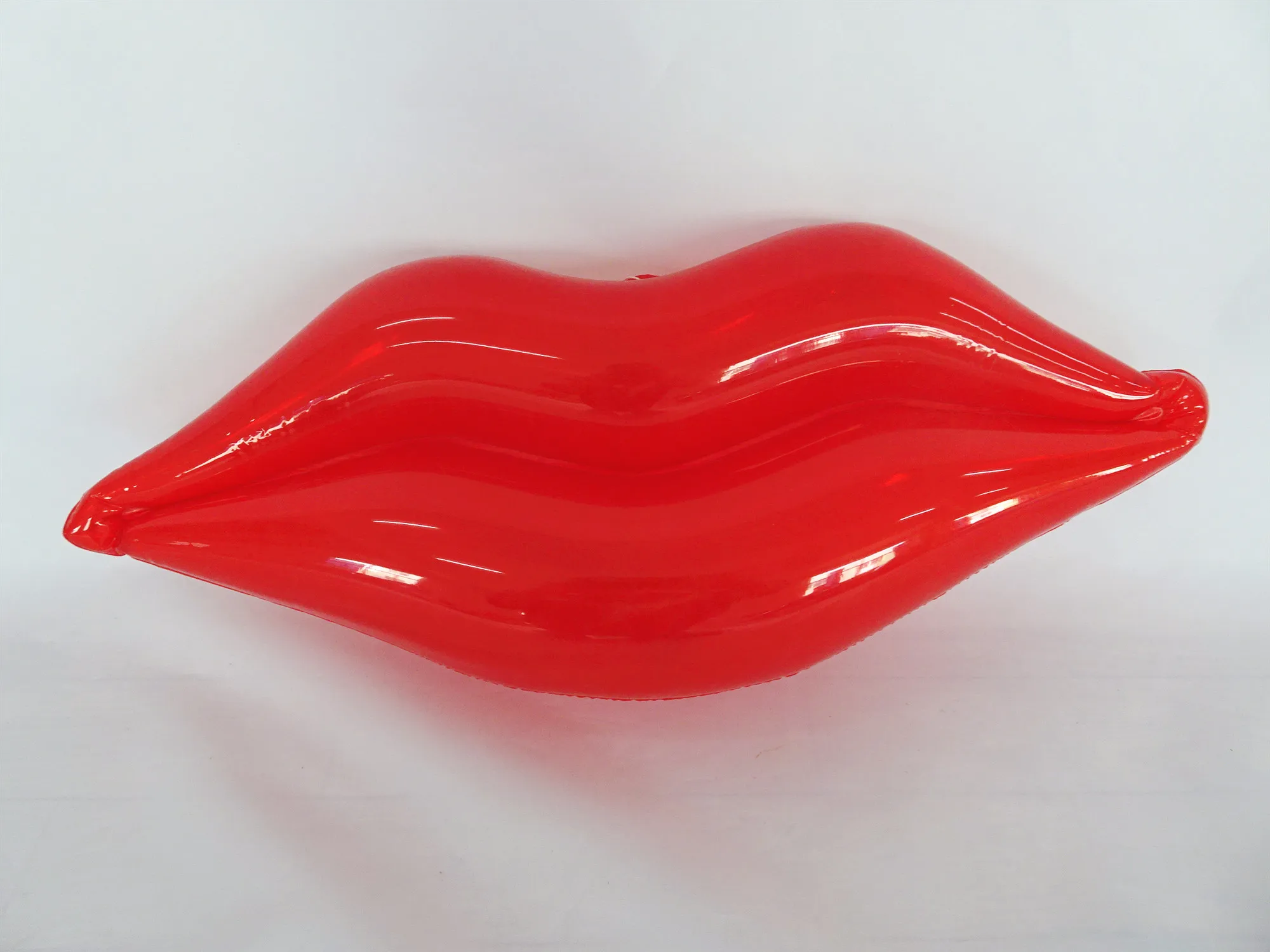 Inflatable Red Lip Water Floating Red Lip Valentine's Day Wedding Party ...