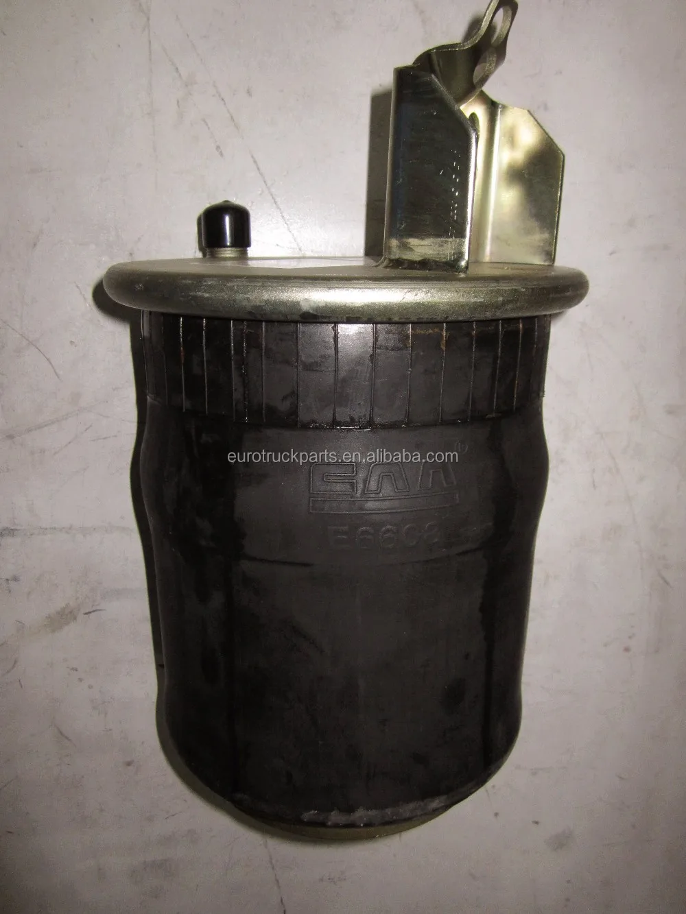 High Quality Air Spring Oem 20582215 6608np01 Rubber Air Spring Volvo ...