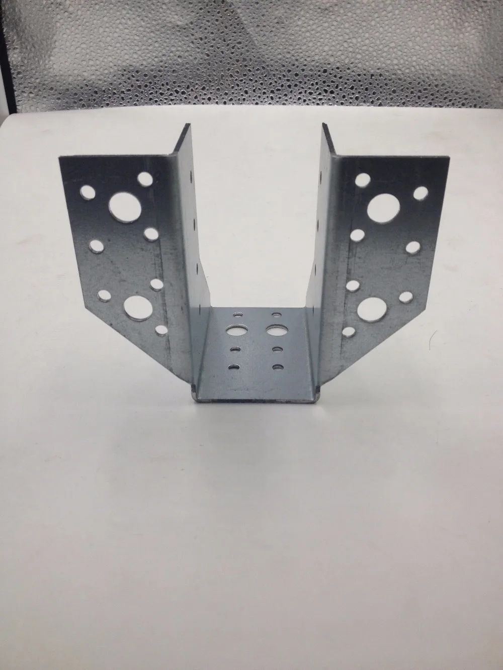 Brackets Joist Steel Roof Truss Nail Plate Angle Bracket