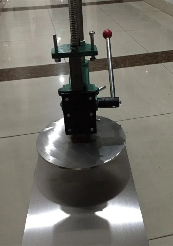 Udyb-360 Manual Big Plate Dough Pressing Stretching Machine For Pizza ...