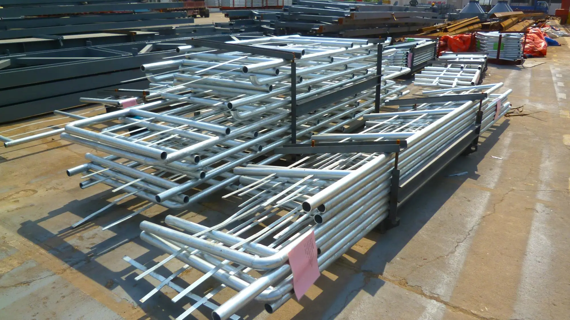 Prefabricated Railway Station Steel Structure Pre Engineered Building ...