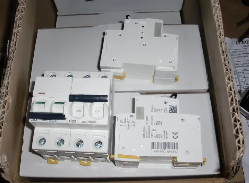 Factory Manufacture Single Acti 9 IC60 RCBO (2P, 3P, 4P) 3 Phase Mcb