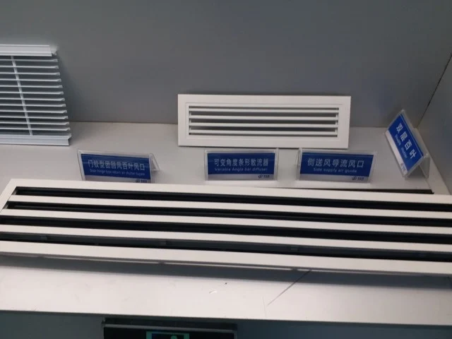 Nice Modern Ceiling Air Conditioning Vents Linear Slot Diffuser - Midea