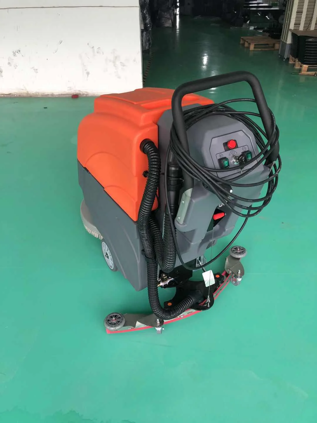 Auto Brush Floor Scrubber Automatic Vacuum Cleaner Cleaning Machine For ...