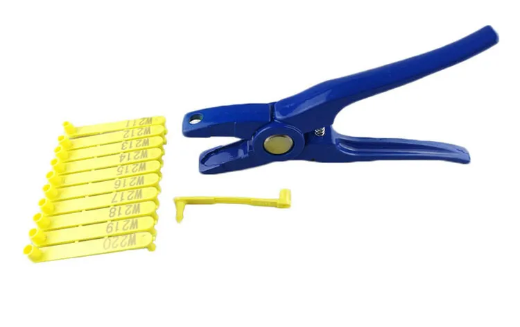 Livestock Animal Ear Tag Tool One-piece Cattle Cow Ear Tag Pliers Sheep ...