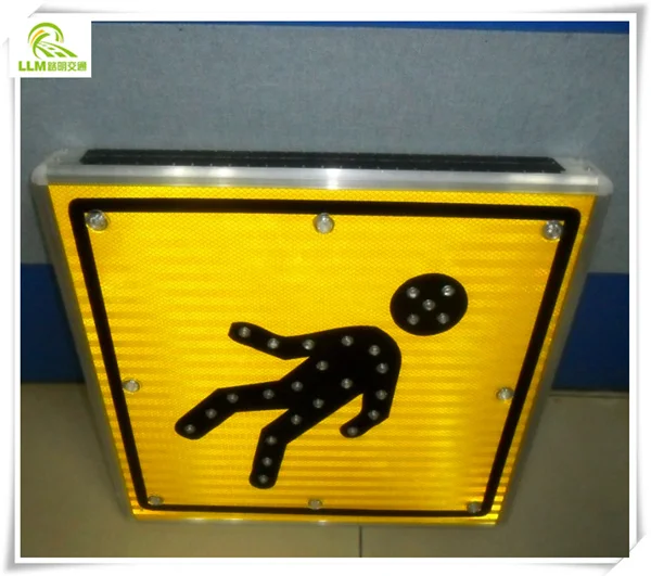 Customized Solar Panel Powered Electric Crossing Road Pedestrian ...