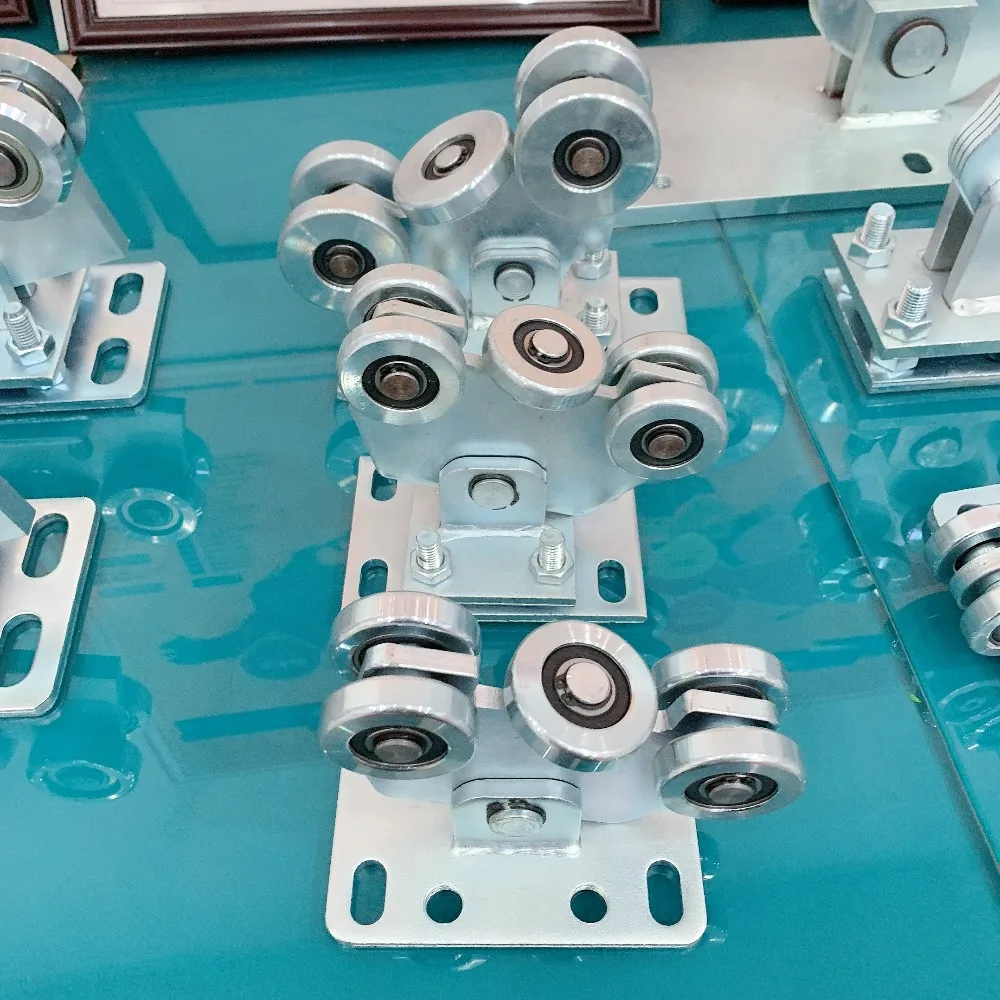 Smooth Rolling Cantilever Gate Carriage - Durable & Efficient