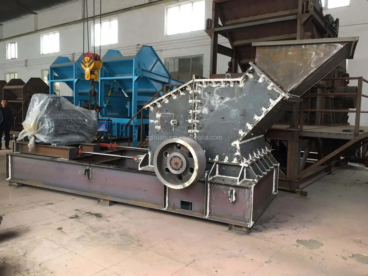 New Design Model 800*400 Hydraulic Open-box Sand Making Machine With ...