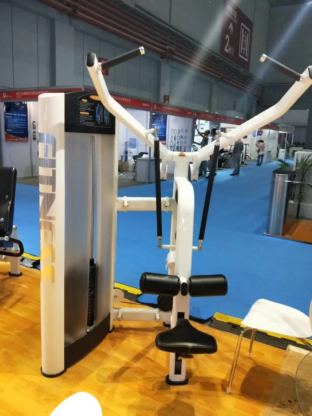 latpulldown-千图网