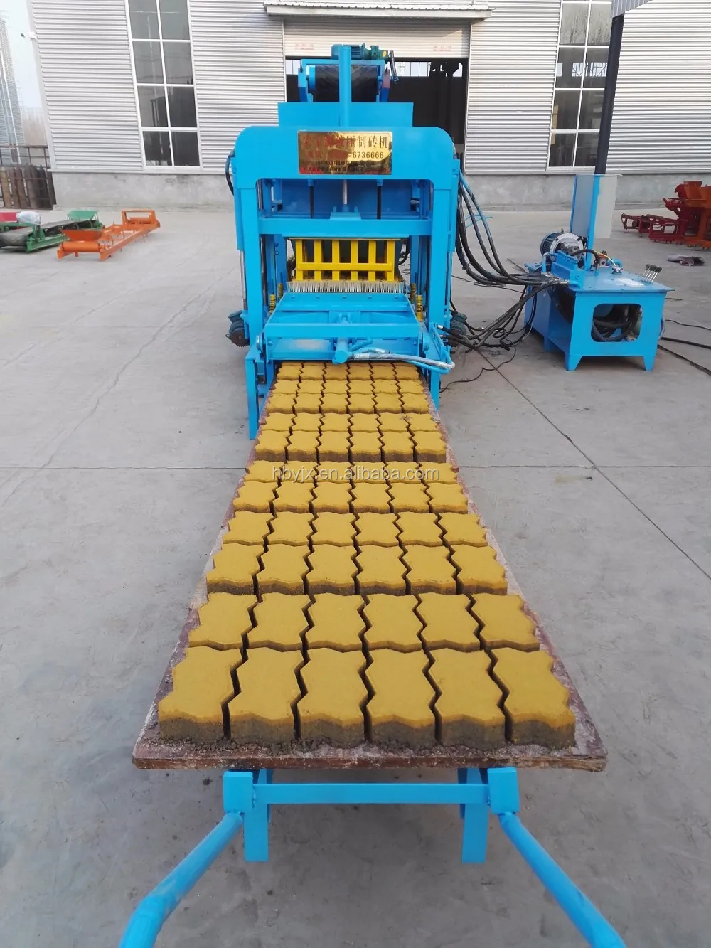Cement Block Making Machine Qtj4-20 Automatic Interlocking Pavement Bricks Without Fire - Buy ...