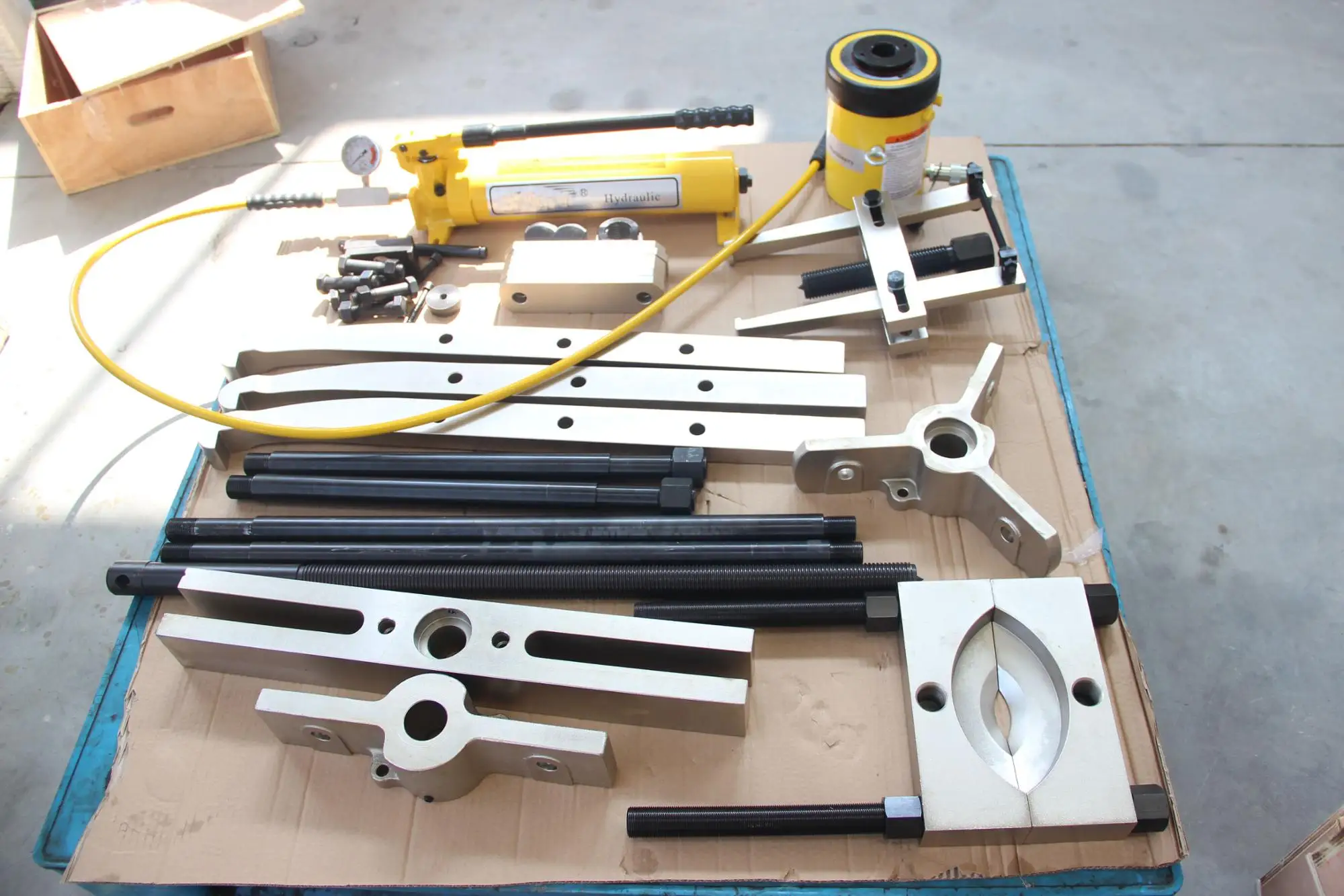 Multi Functional Hydraulic Gear Tool Puller - Buy Gear Puller Tool,Ton ...