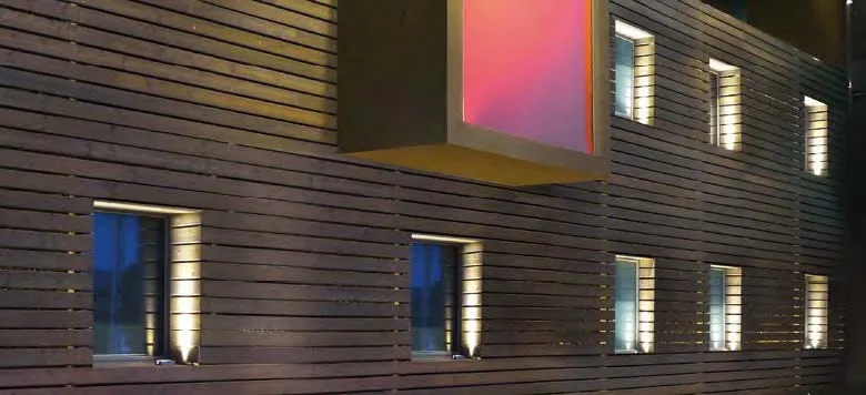 Waterproof RGBW LED Wall Washers by Shylon - 50000hrs