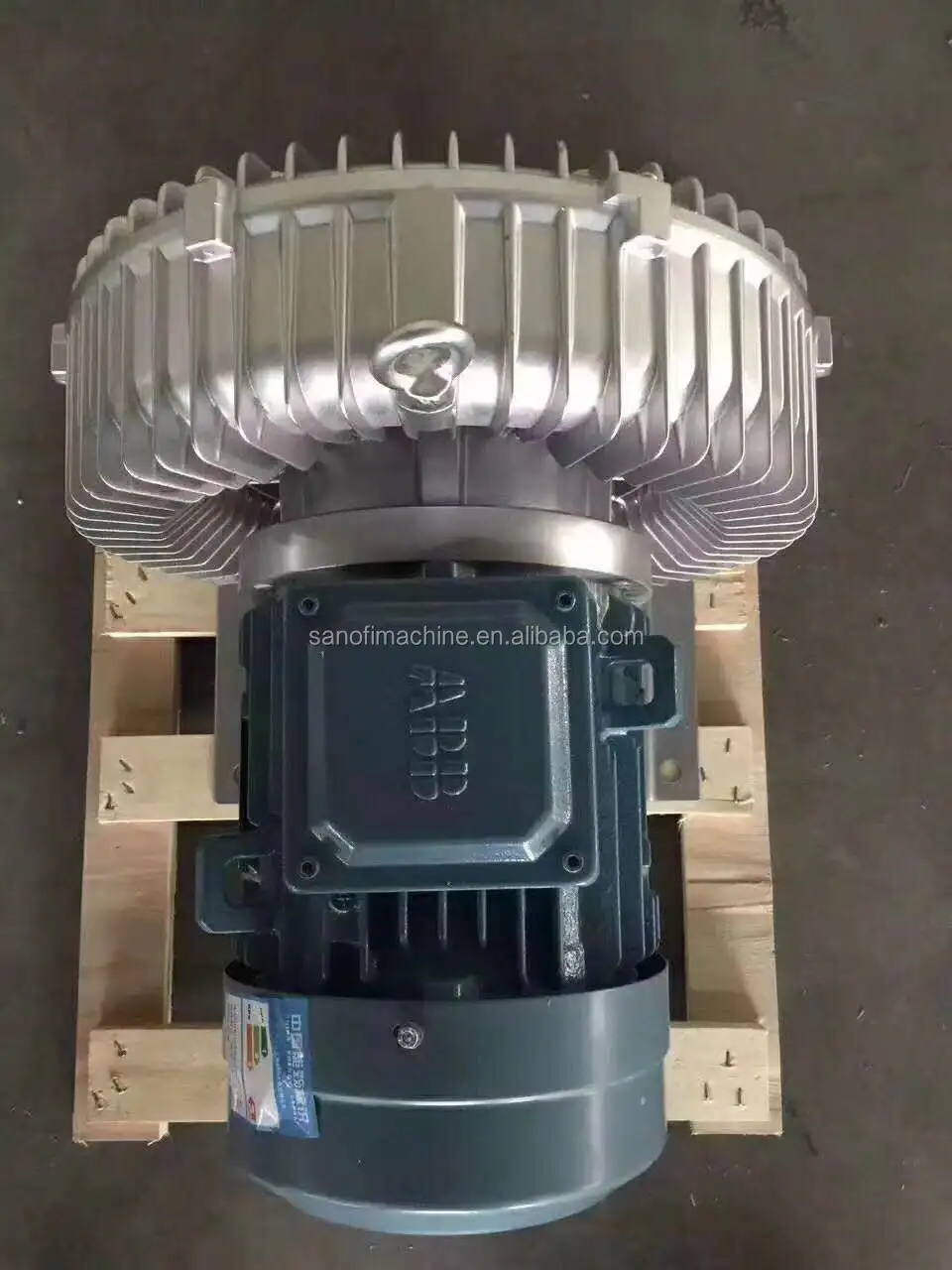 Rotary Bottling Equipment Part Manufacturing - 3in1 Filling Machine ...