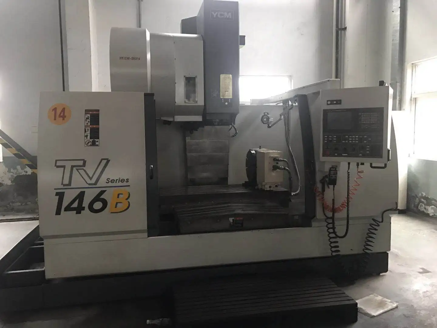 YMC TV-146B Fanuc System Used VMC Machine Price - High Precision