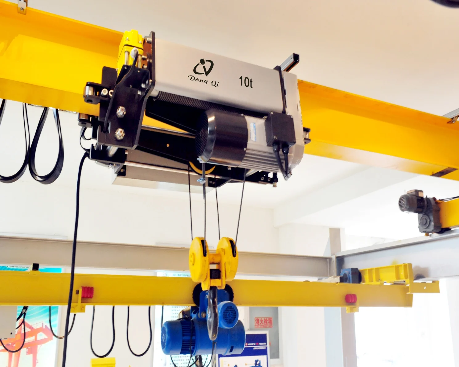 Customized Motor Pulling 5 Ton European Electric Wire Rope Hoist With ...