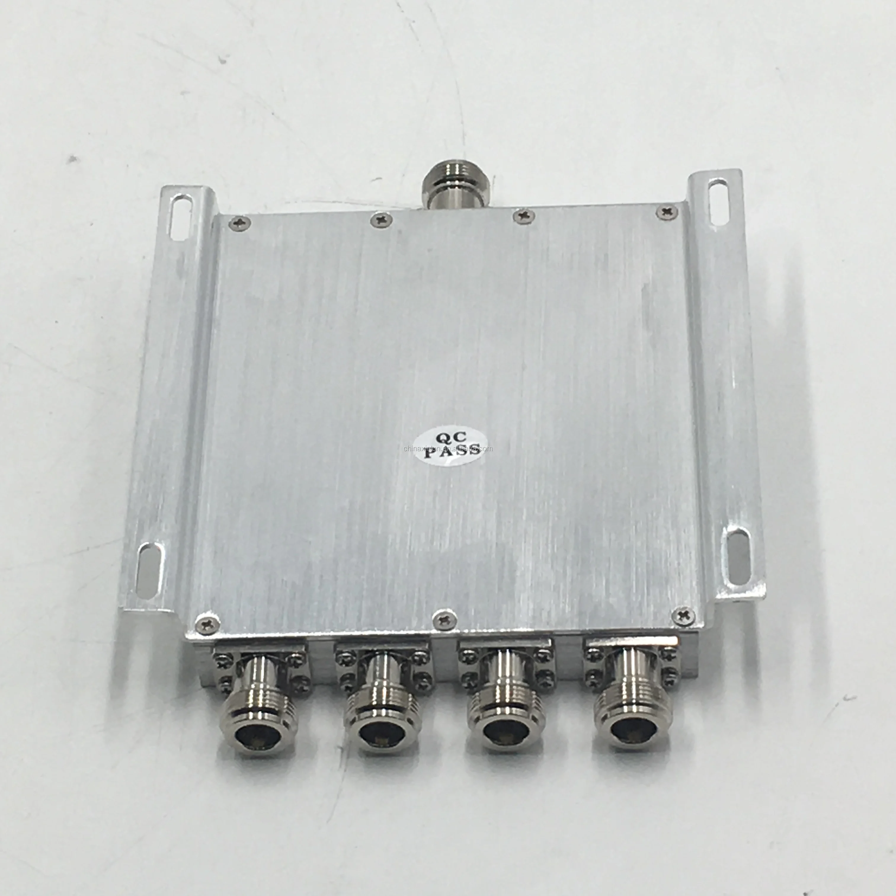 300~500mhz 4 Way Power Splitter - Low Loss & High Isolation