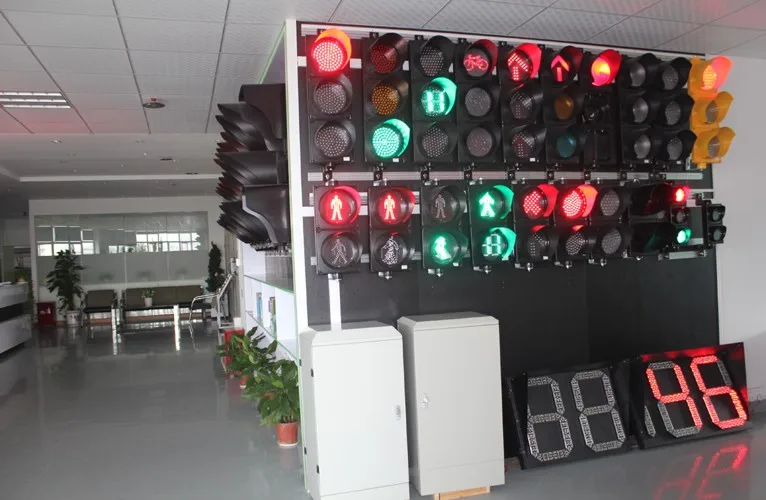 3 Digit LED Traffic Countdown Meter - Reliable & Bright