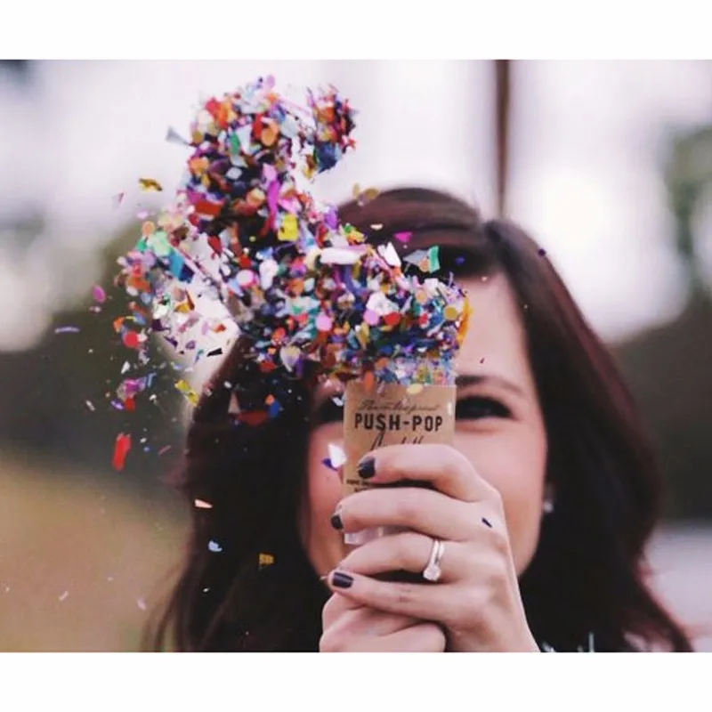 Wholesale Push Pop Confetti Wedding Party Decoration Confetti Poppers ...