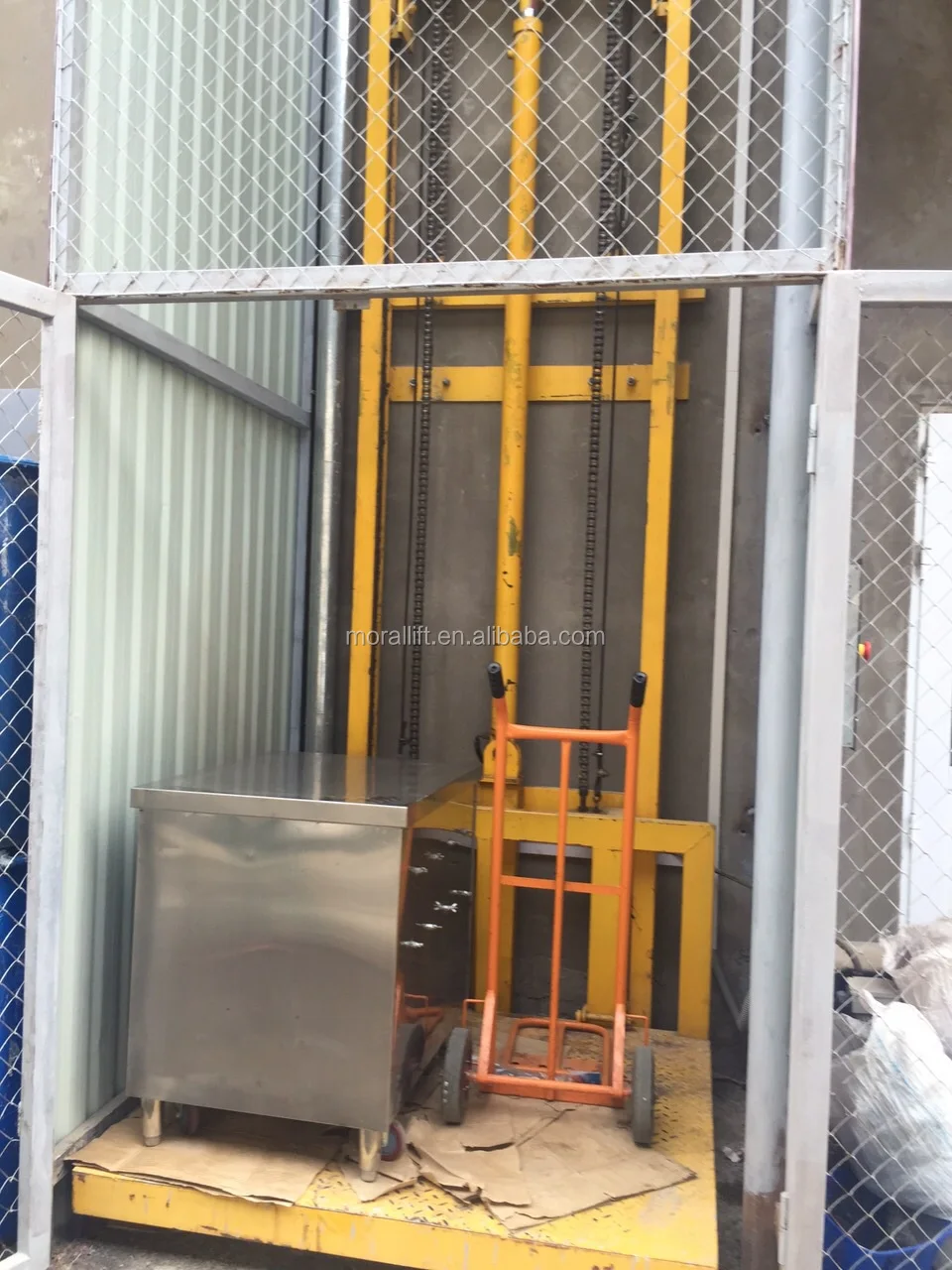 Simple Lifting Mechanism Wall Mounted Platform Lift - Buy Electric ...