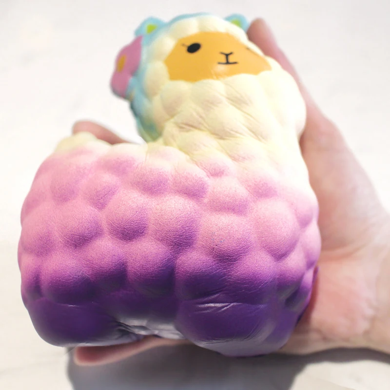 Super Jumbo Mud Horse Squishy Toys - Stress Relief Alpaca