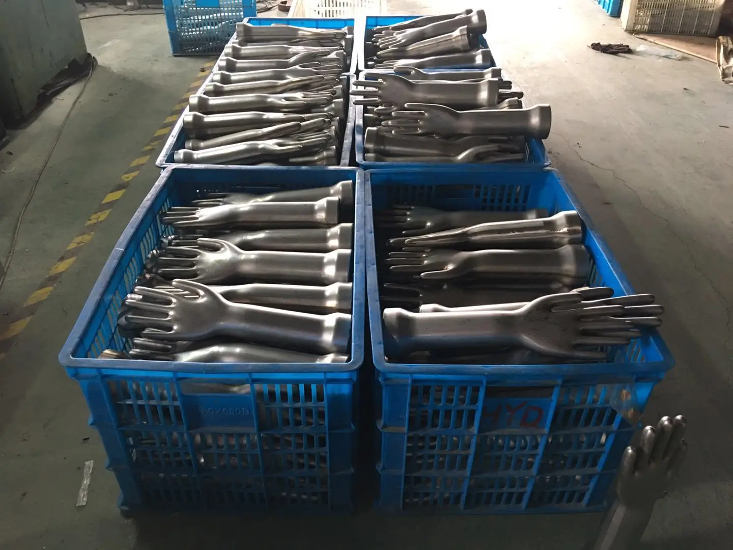 Metal Gloves Mould Hot Sale - Buy Pvc Medical Gloves Mould,Matal Gloves ...