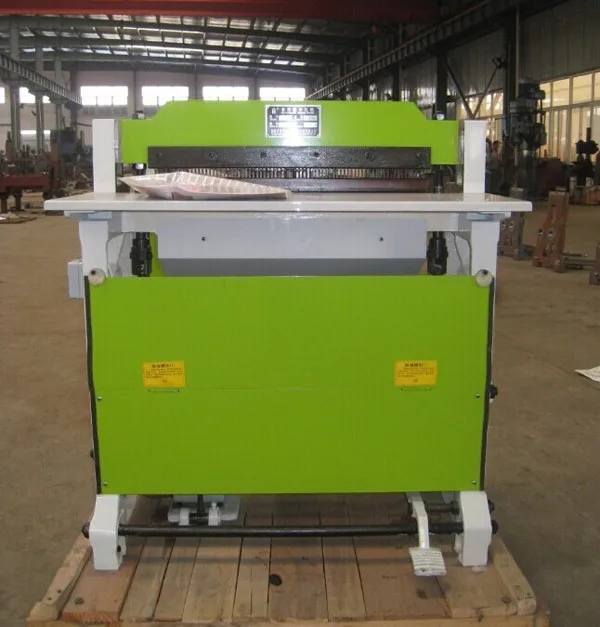 High Speed Wall Calendar Paper Punching Machine - Buy Paper Punching ...