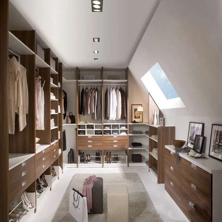 Modern Walk in Wardrobe Designs with Closet Island Middle