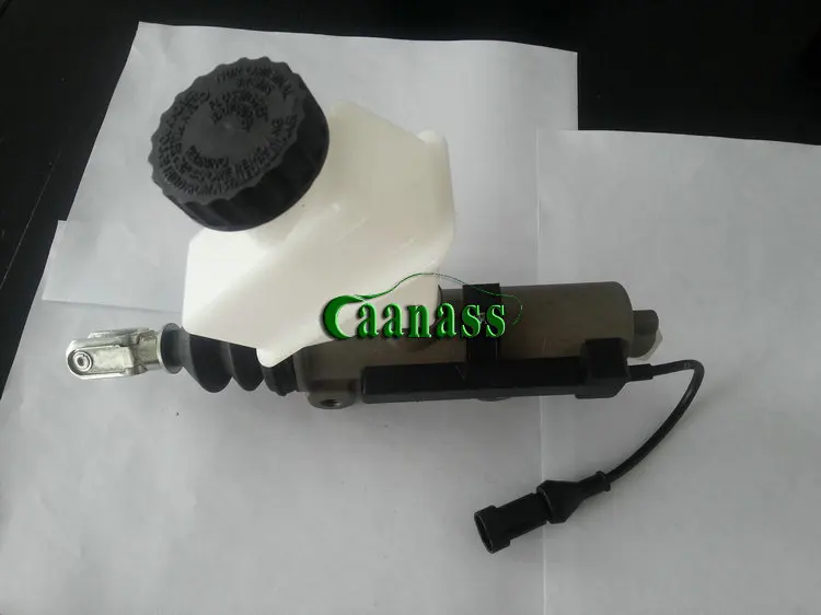 High Quality 4292543 - IVEC Truck Clutch Master Cylinder