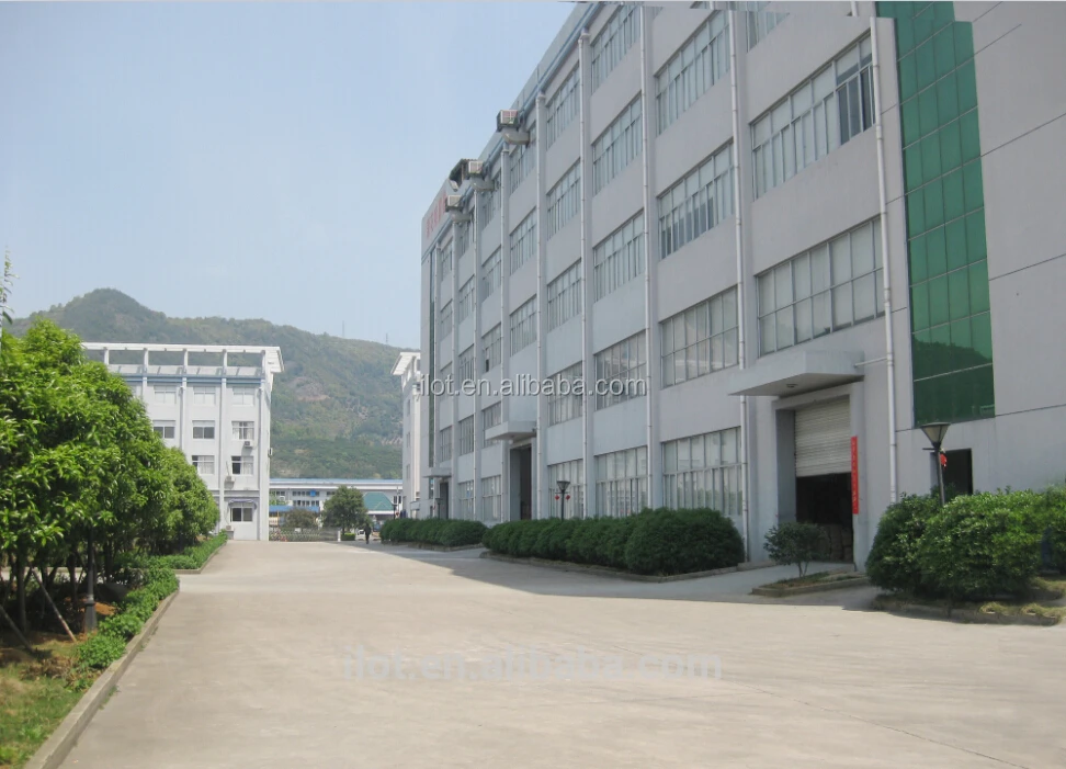 Ilot Plastic Hand Pump Garden Duster Sprayer - Efficient Spraying