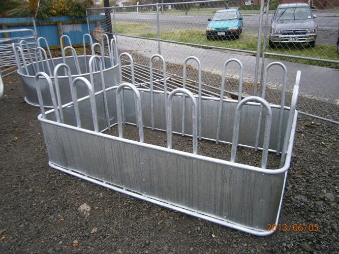 Sheep Goat Round Bale Feeder - Durable & Easy to Use