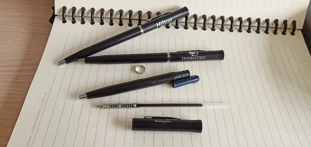 Hotel Use Promotion Plastic Black Hilton Ball Pen
